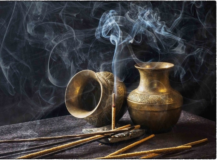 Incienso: beneficios y propiedades - Esoterismo